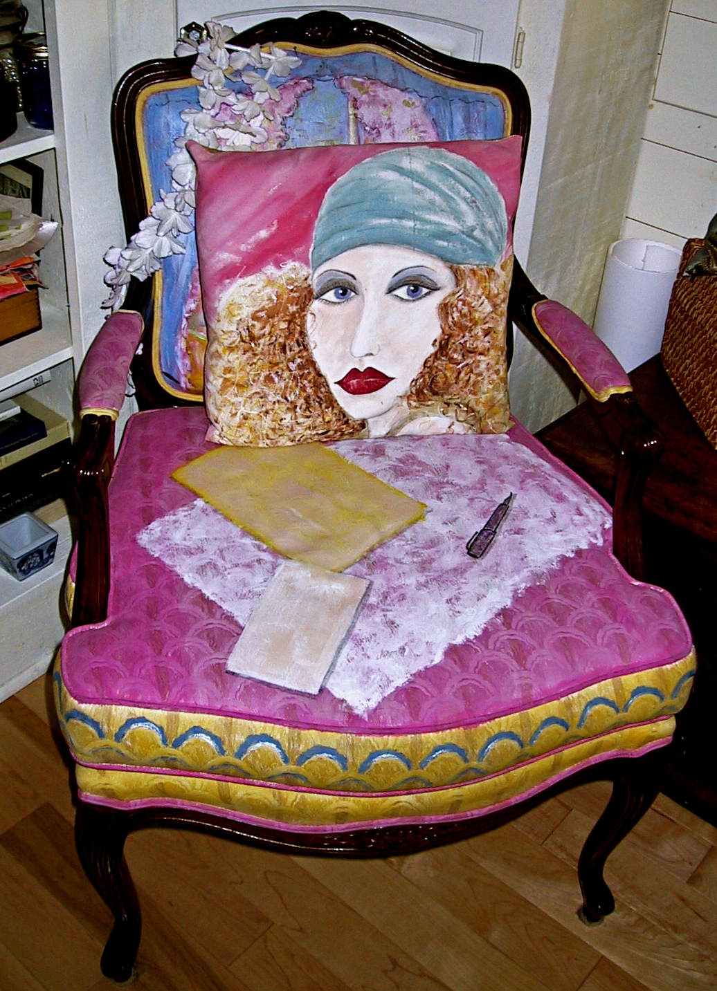 Big Heads, Funky Women, My Art, Oh My ....