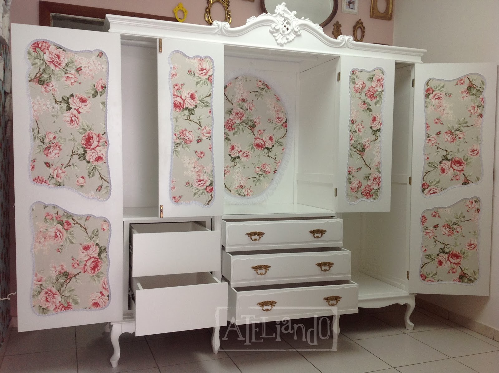 Ateliando - Customização de móveis antigos: Guarda Roupa Chipandale da Fê