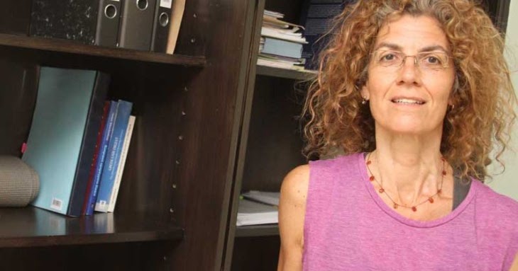 Christopher Hitchens First Wife