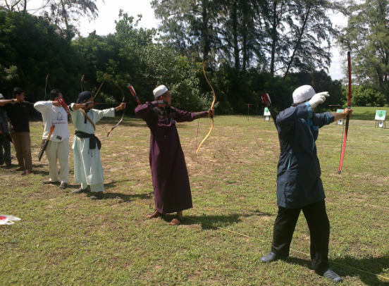 THIS IS ............: Artikel - Panahan Ria Raya Anjuran Kelab Memanah ...