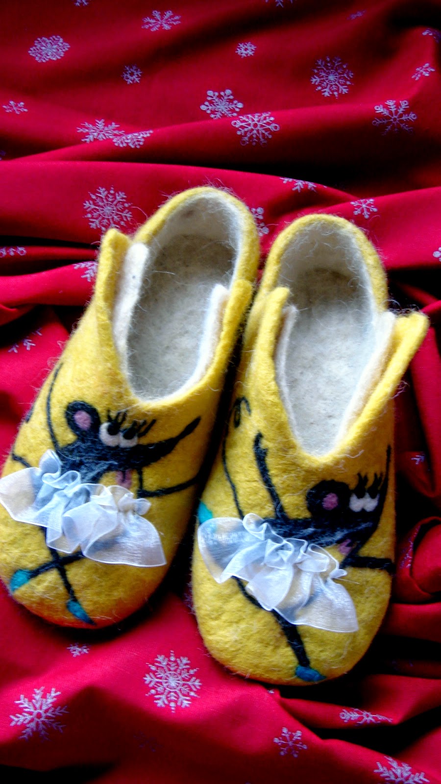 Šilčiausi linkėjimai: Pelyte...