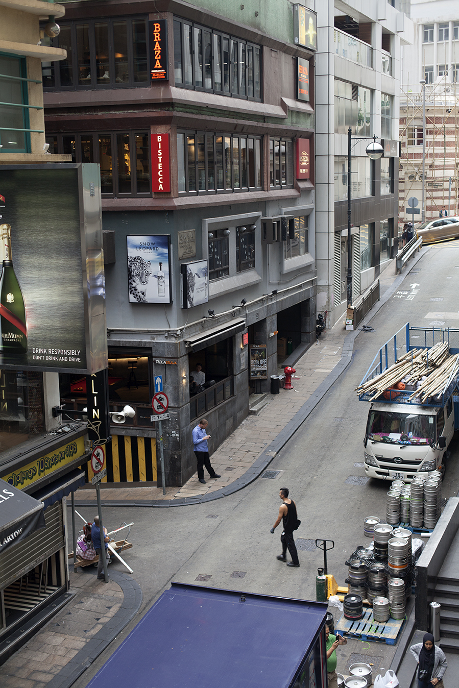 Harvey Benge: Hong Kong in December, first pictures