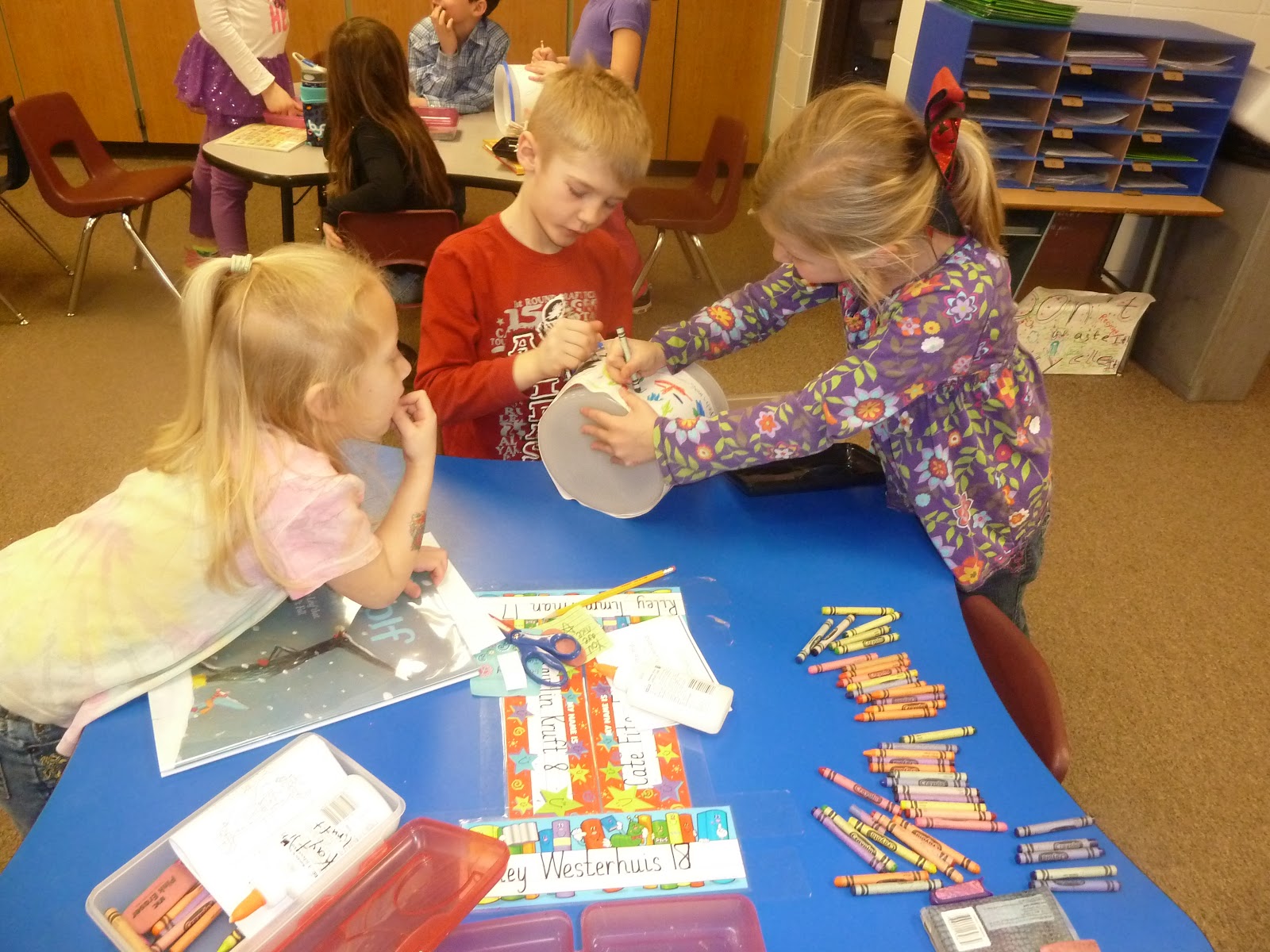 How Can We Save Endangered Animals?: Penny War Buckets