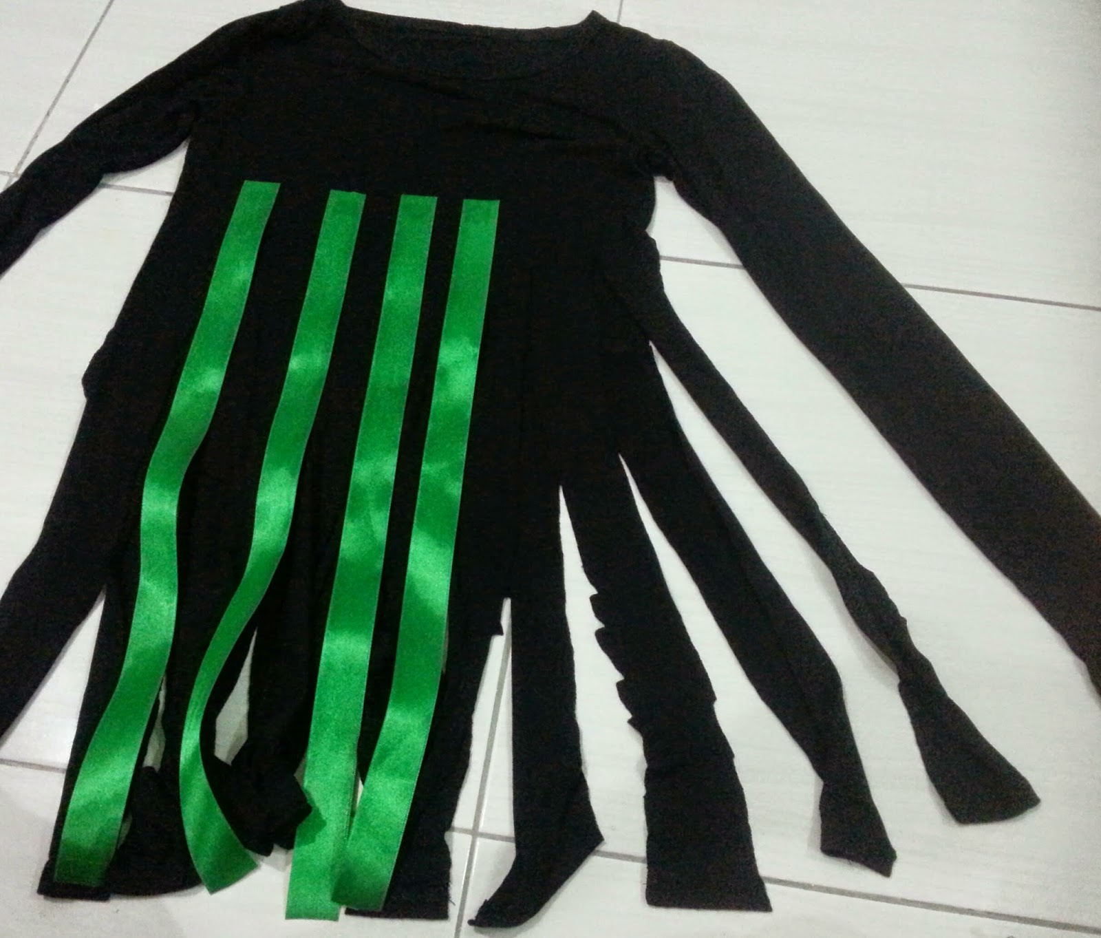 faizaleda: DIY : Baju Maskot Rama-Rama Rumah Hijau