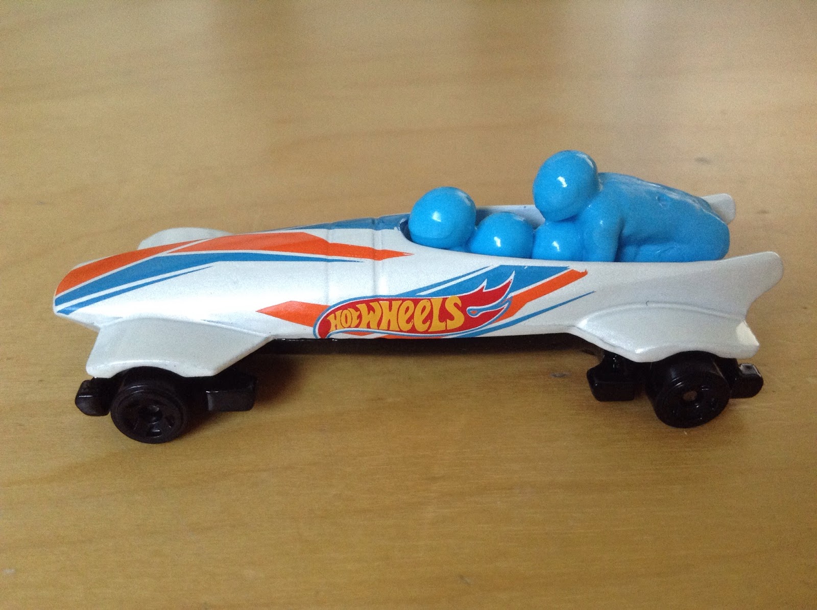 JULIAN'S HOT WHEELS BLOG: Ice Shredder (New for 2015 - White Version)