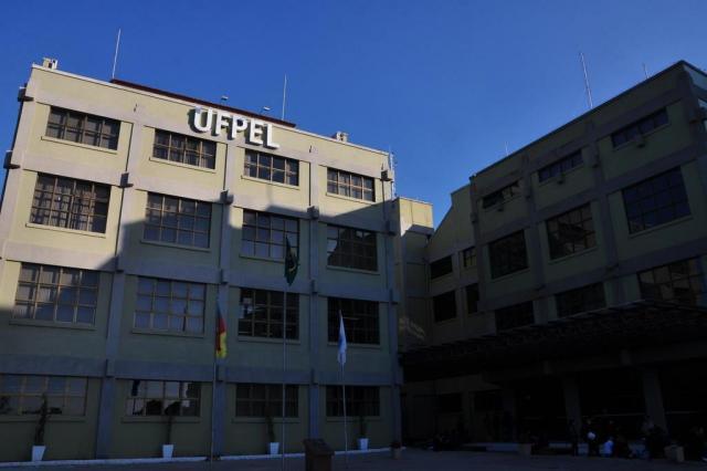 CIDADE, o seu jornal: UFPel divulga lista de espera do Sisu