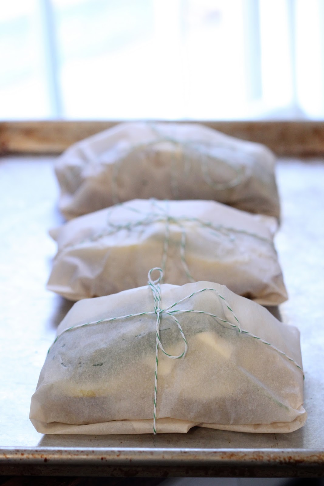 Shrimp Scallop Parchment Packets with Lemon, Chive & Potatoes – Jenny ...