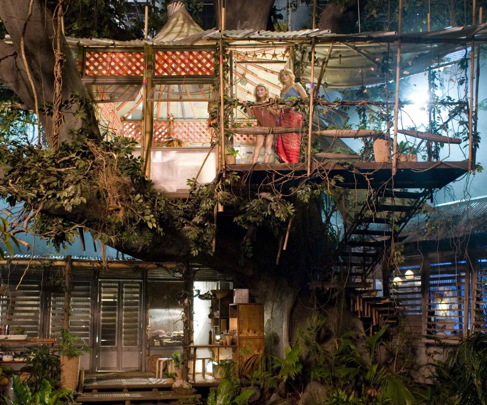 Pictures of Tree Houses and Play Houses From Around The World, Plans ...