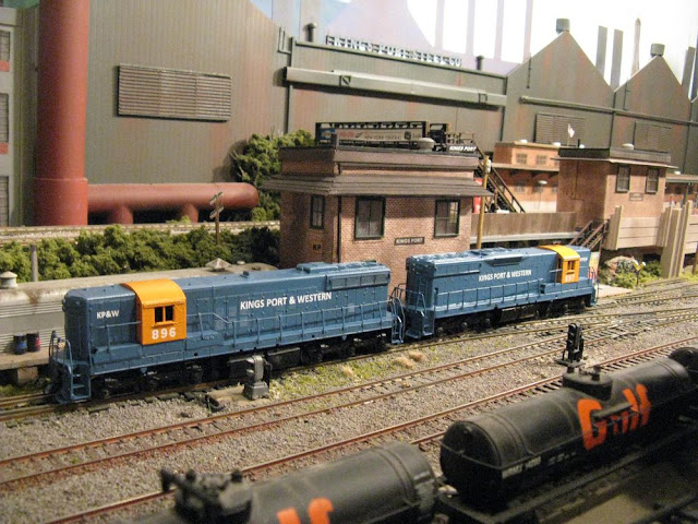 New York Central Train Layout: HO Scale Tribute to the EMD Special Duty ...