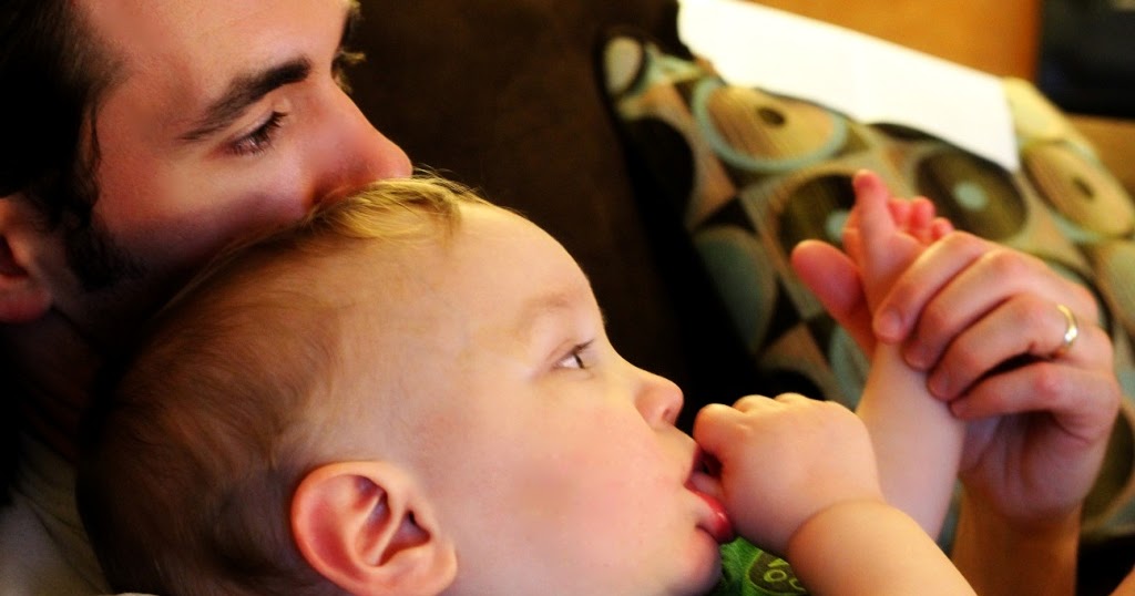 All Four Love: Toddle Along Tuesday: A Day in the Life