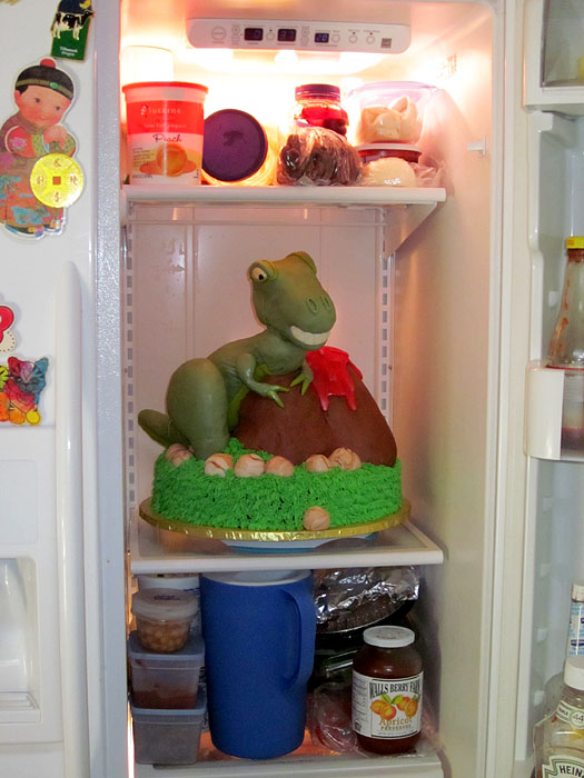 Slice of Fun Cakes: T-Rex Volcano Cake *RAWR!*