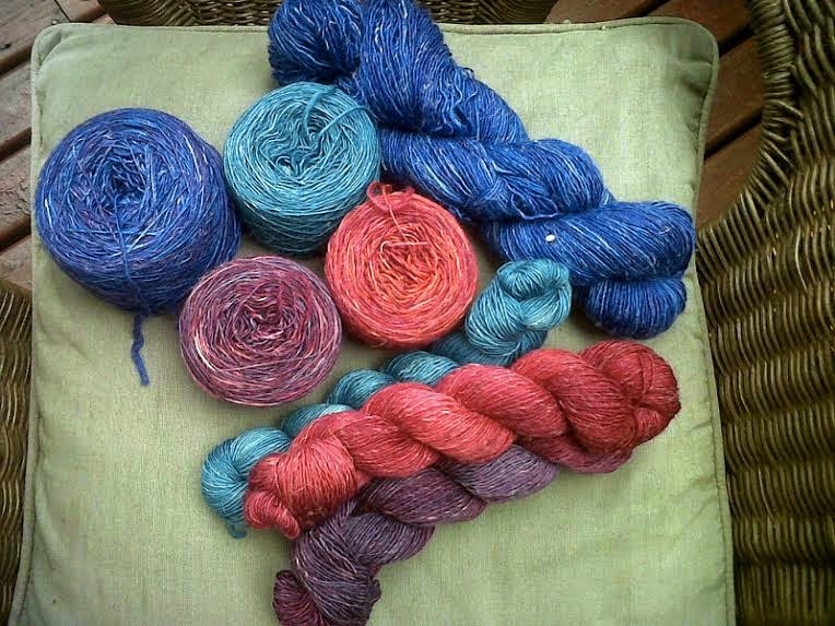 Linda'sTreeHouse: FRAGMENTED - Wild Knitting 2