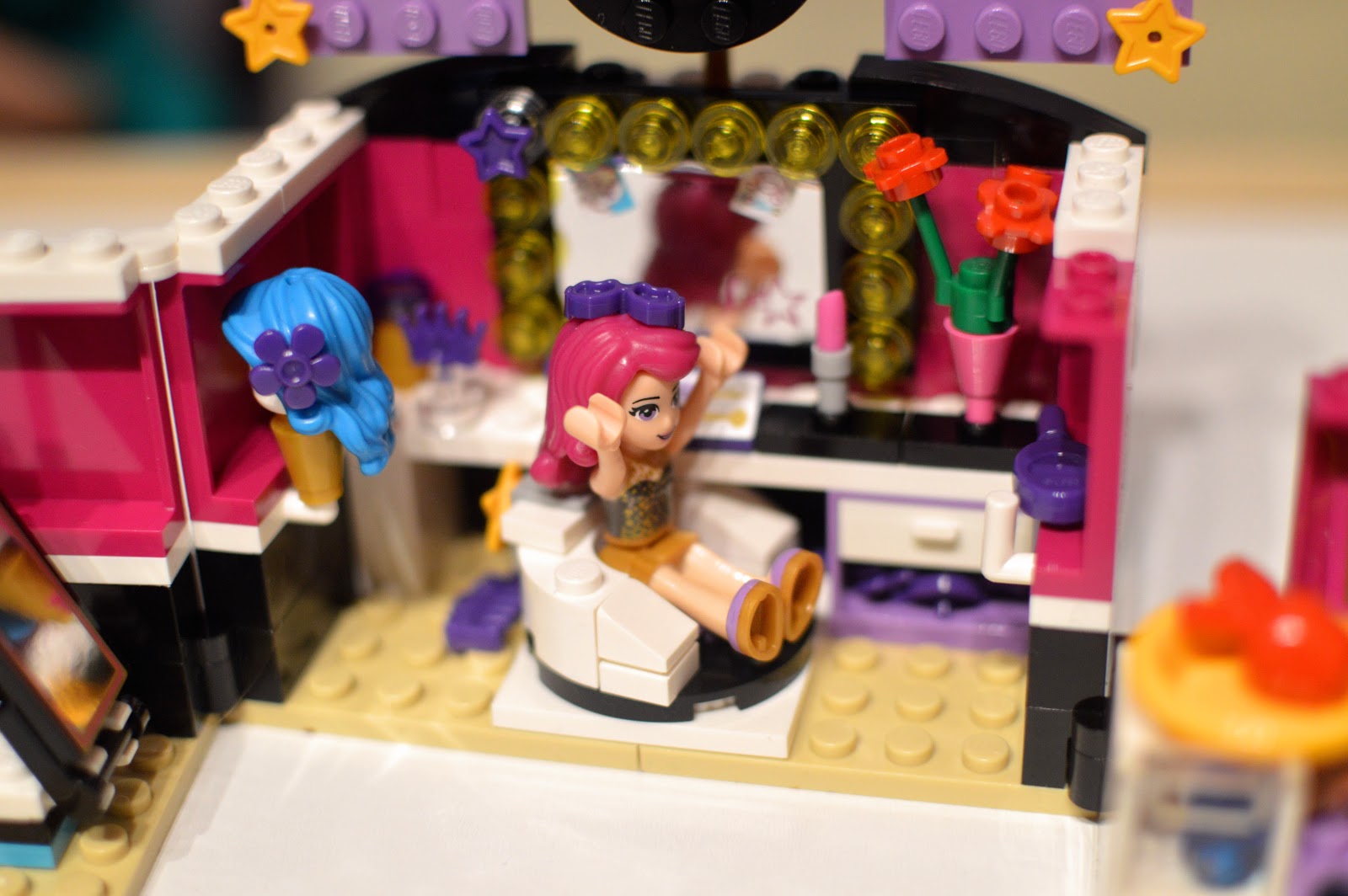LEGO Friends Pop Star Dressing Room Review 41104 - Diary of the Evans ...