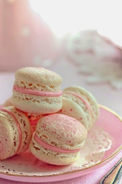 Algodão Tão Doce: MACARONS !!! UMA EXPLOSÃO DE CORES E SABORES!