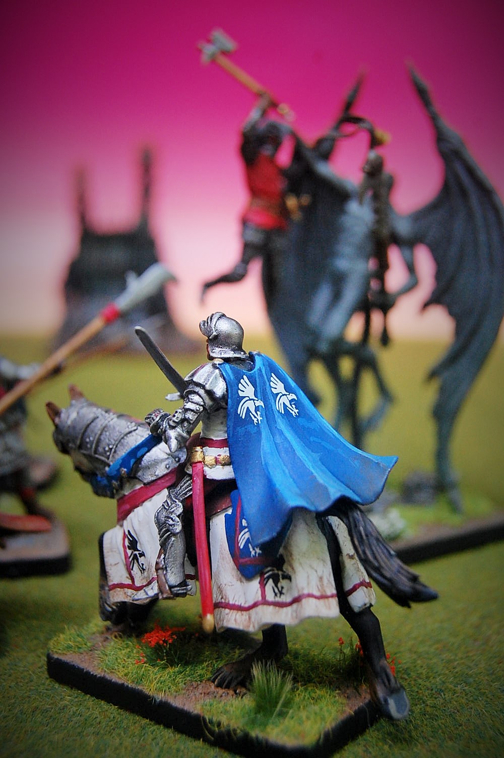 Miniature Minions: Mindstalkers 40mm Italian medieval fantasy figures