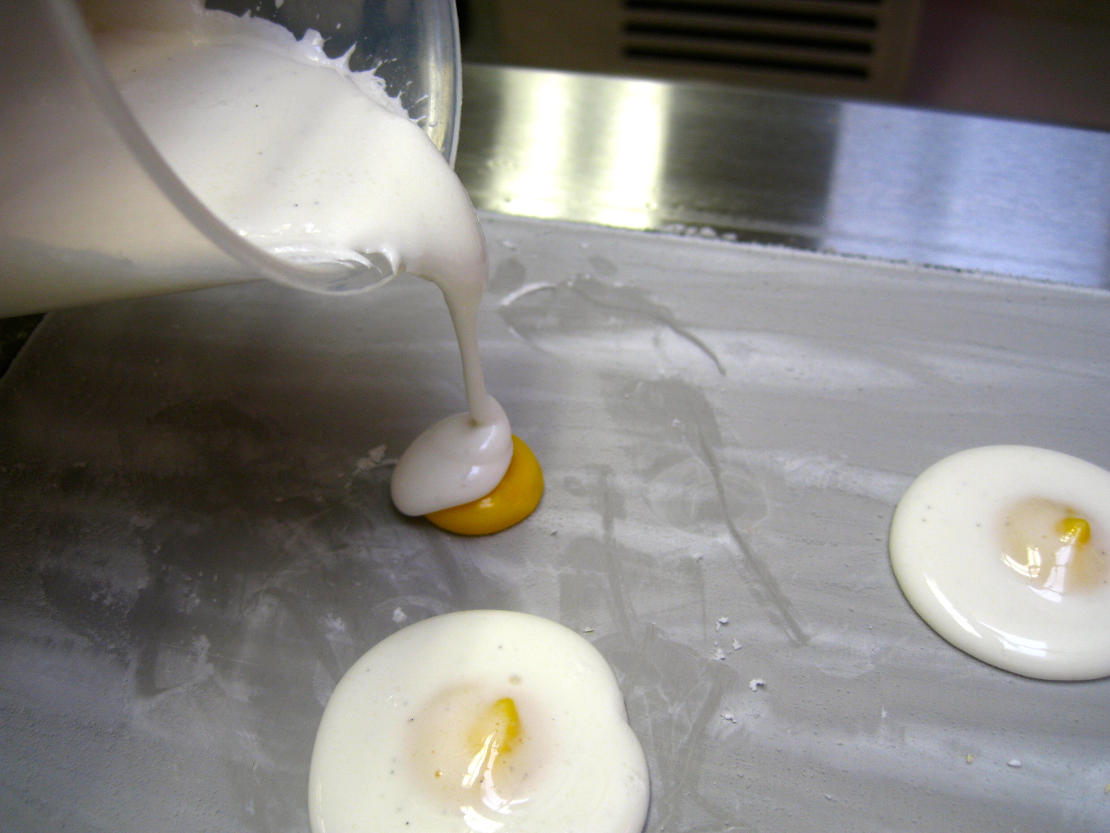 Burch and Purchese Sweet Studio: Reverse 'Fried Egg' Using Polyscience ...