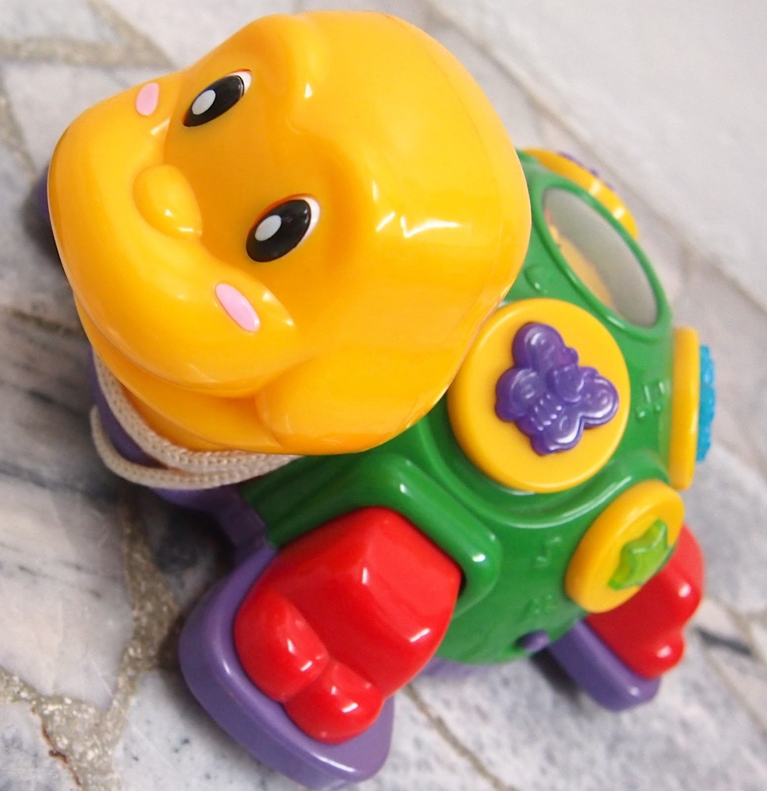 JuaiMurah: Redbox Musical Pull Along Turtle