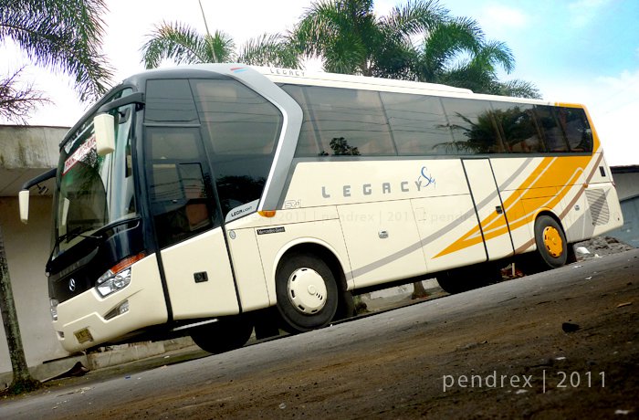 Garasibis: "Prototype" Legacy SR1