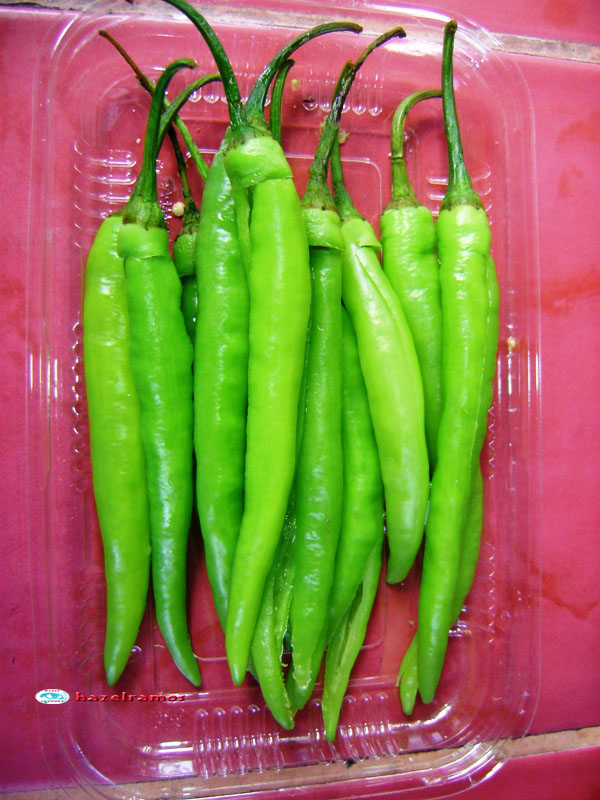 i am the cook!: Lumpiang Sili (Green Chili Spring Rolls)