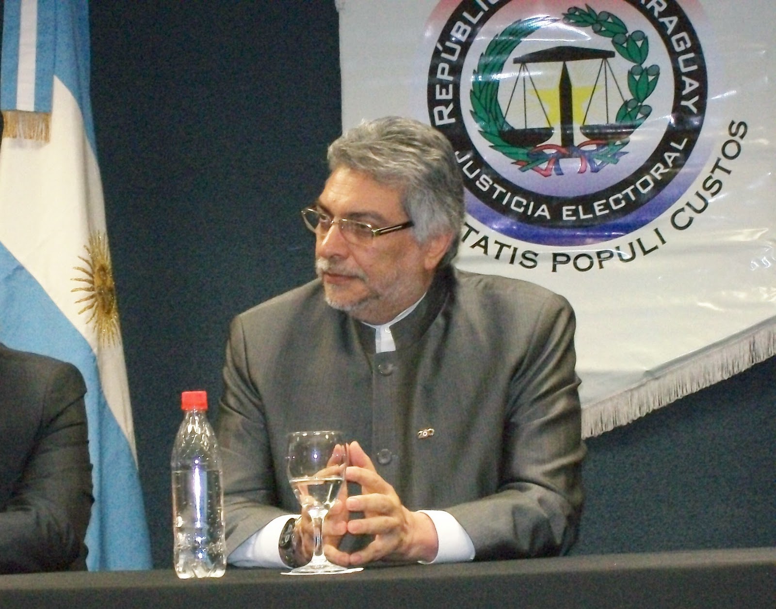 Prensa Digital Paraguaya: Fernando Lugo califico de valientes a los ...