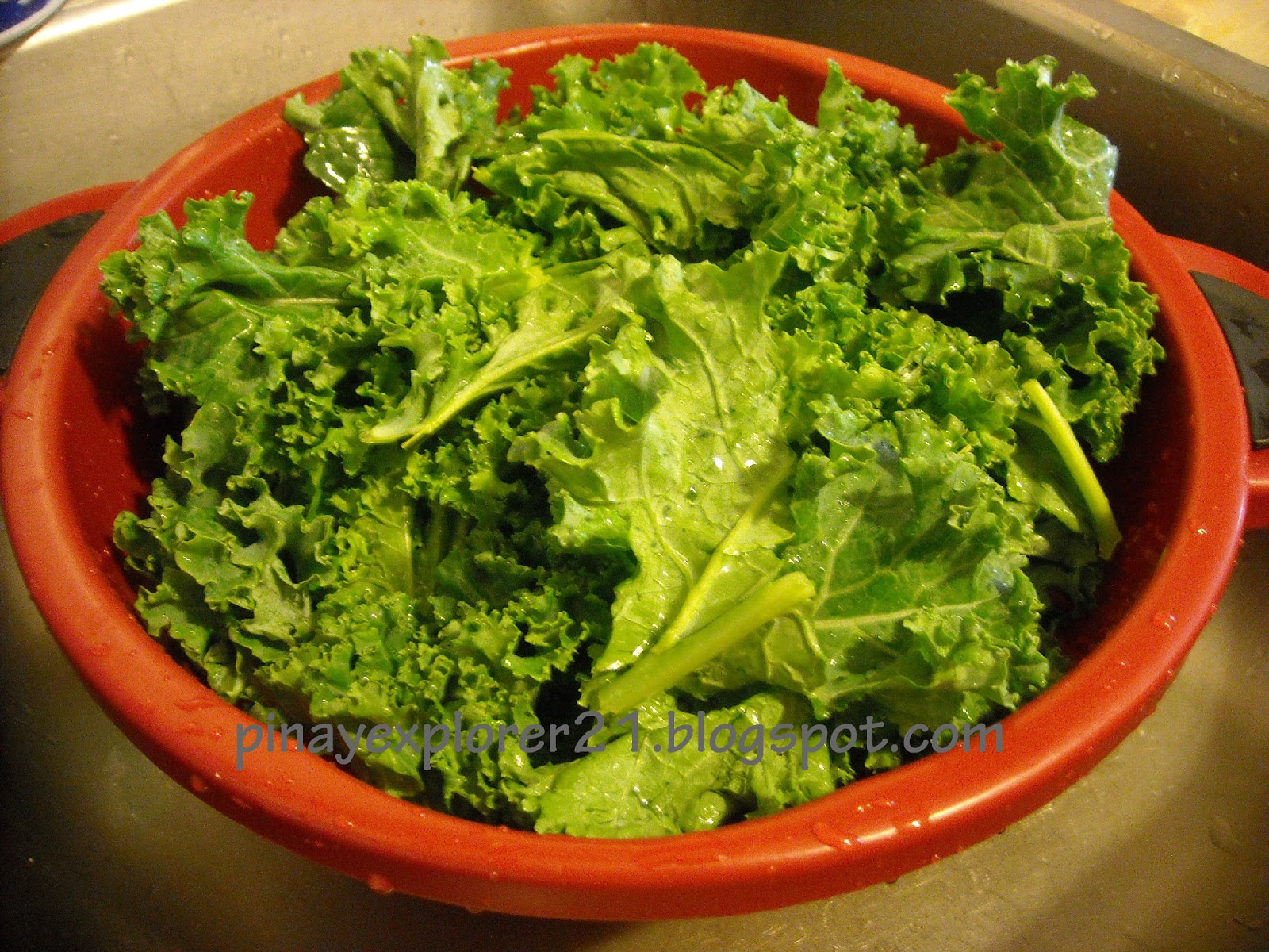 The Sweet Cuisinera: Sauteed Kale with Sausage