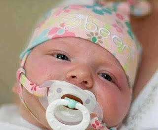 crianza alternativa: ¿Te está usando como chupón?