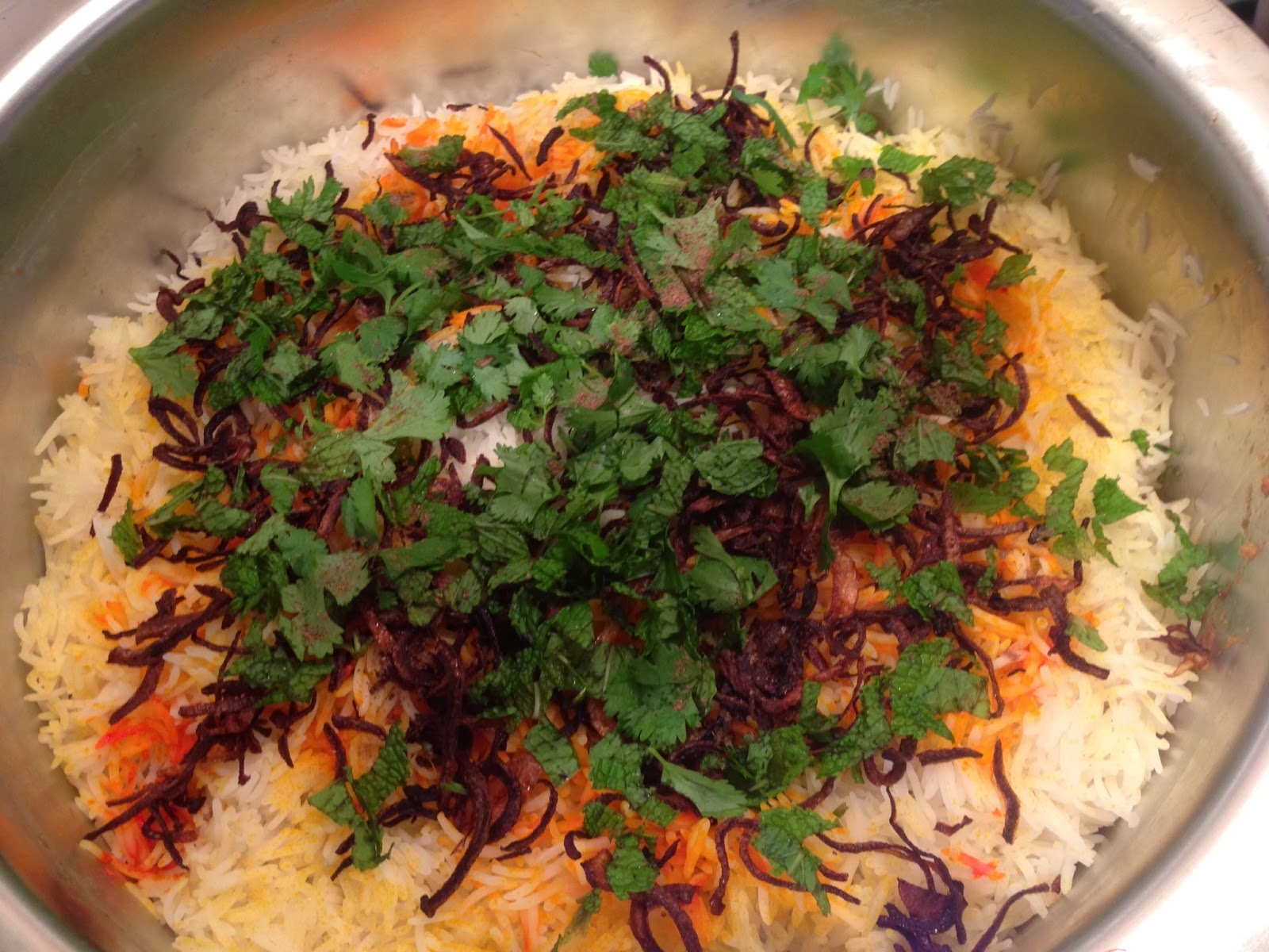 Achi Gori Bivi: Chicken Biryani (Flavorful Rice & Chicken dish)