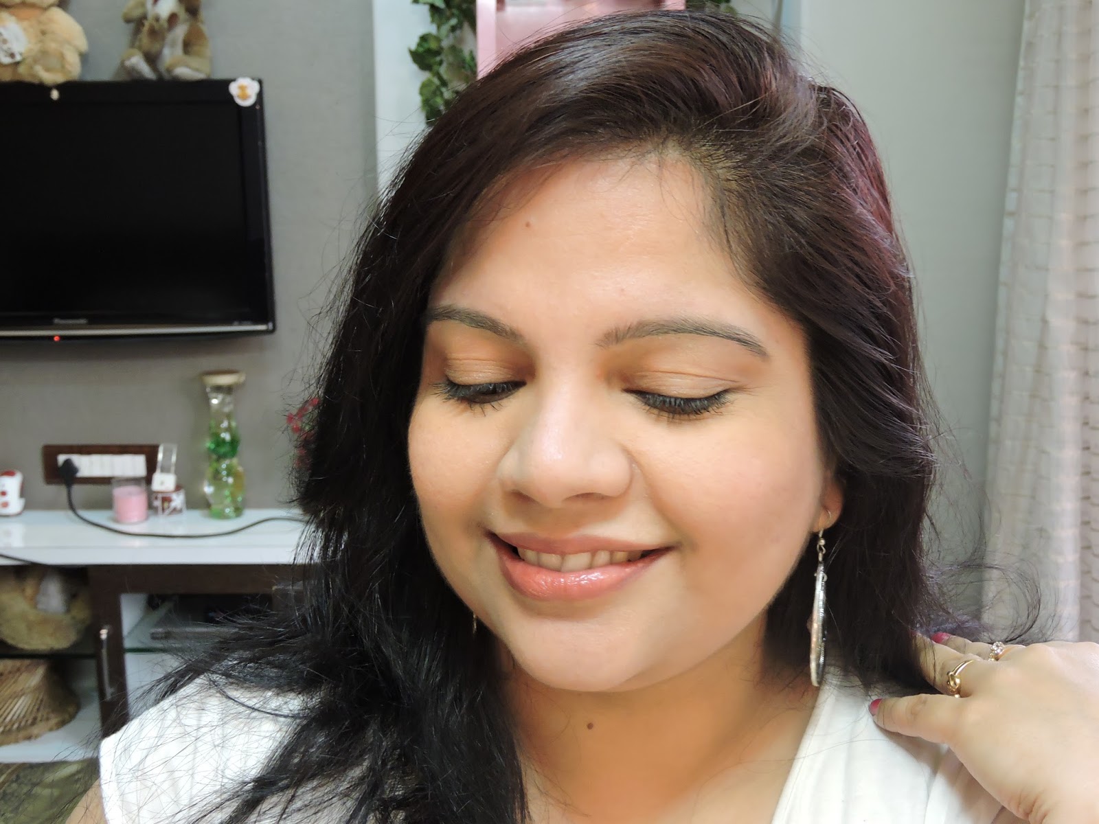 MAKEUP FOR ETERNITY : MAC Powder Blush Melba Review & Swatches