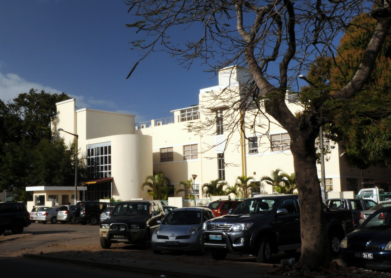 Hospital Central de Maputo - Maternidade e Dispensário para Indígenas ...