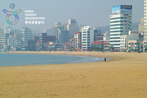 Kim's Korea: Gwangalli Beach (A Review)