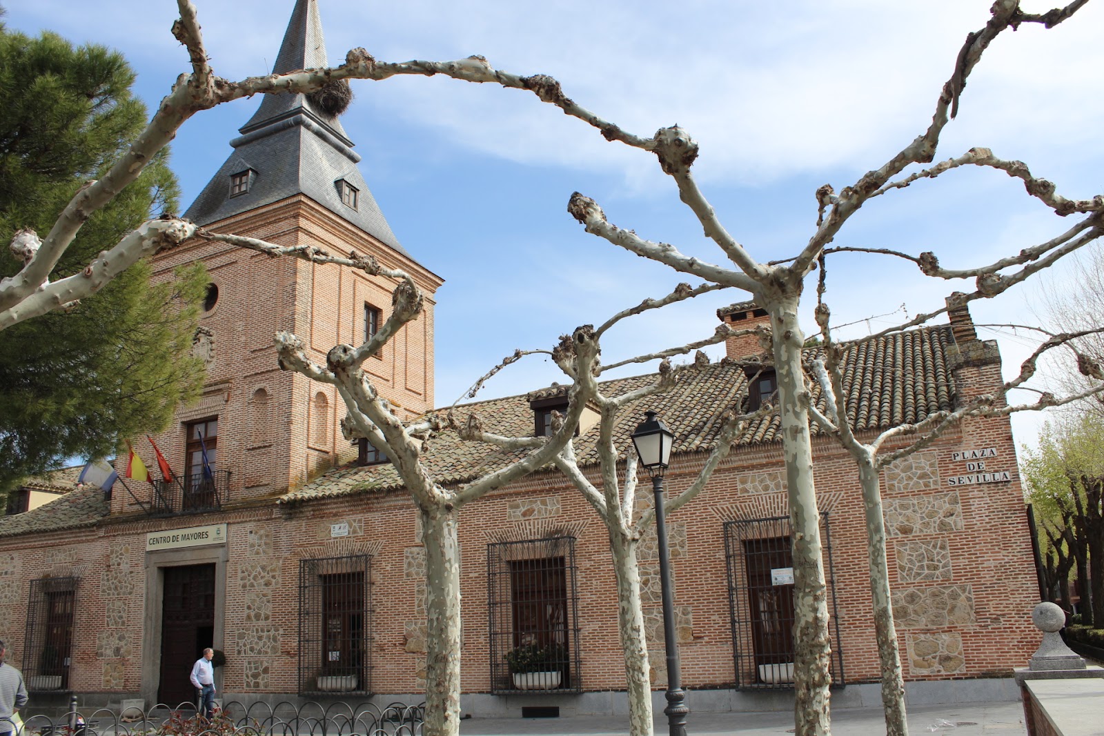 Historia y Genealogía: Sevilla la Nueva. Madrid.