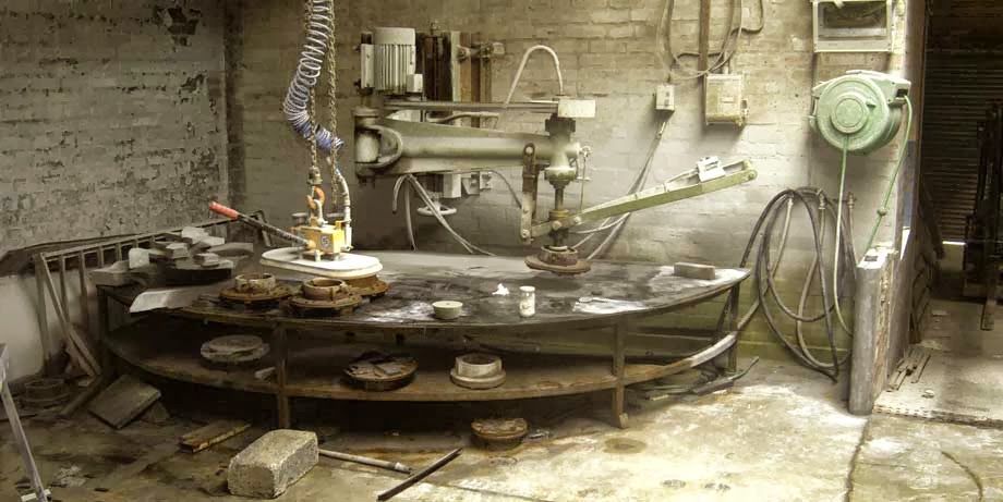 caligrafia, arte y diseño: El calígrafo de la piedra: Ieuan Rees