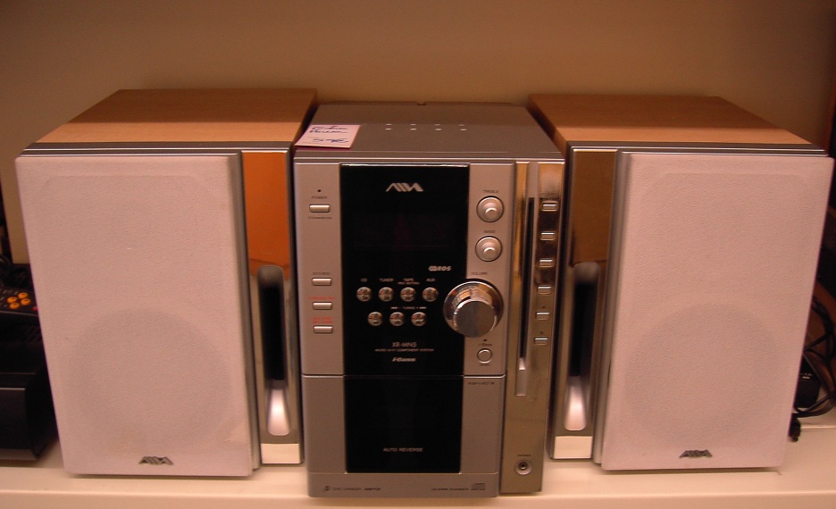 TODOVALE: CADENA MUSICAL AIWA