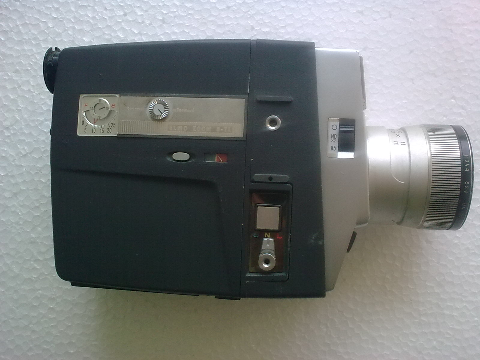 ELMO Model 6 movie camera 8mm