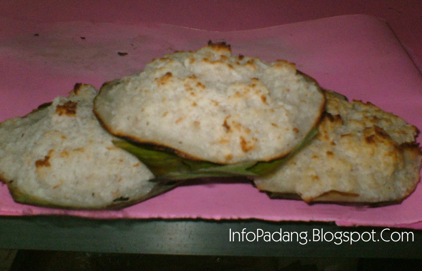 Mencicipi kue bika ranah Minang | Info Padang - All about West Sumatera