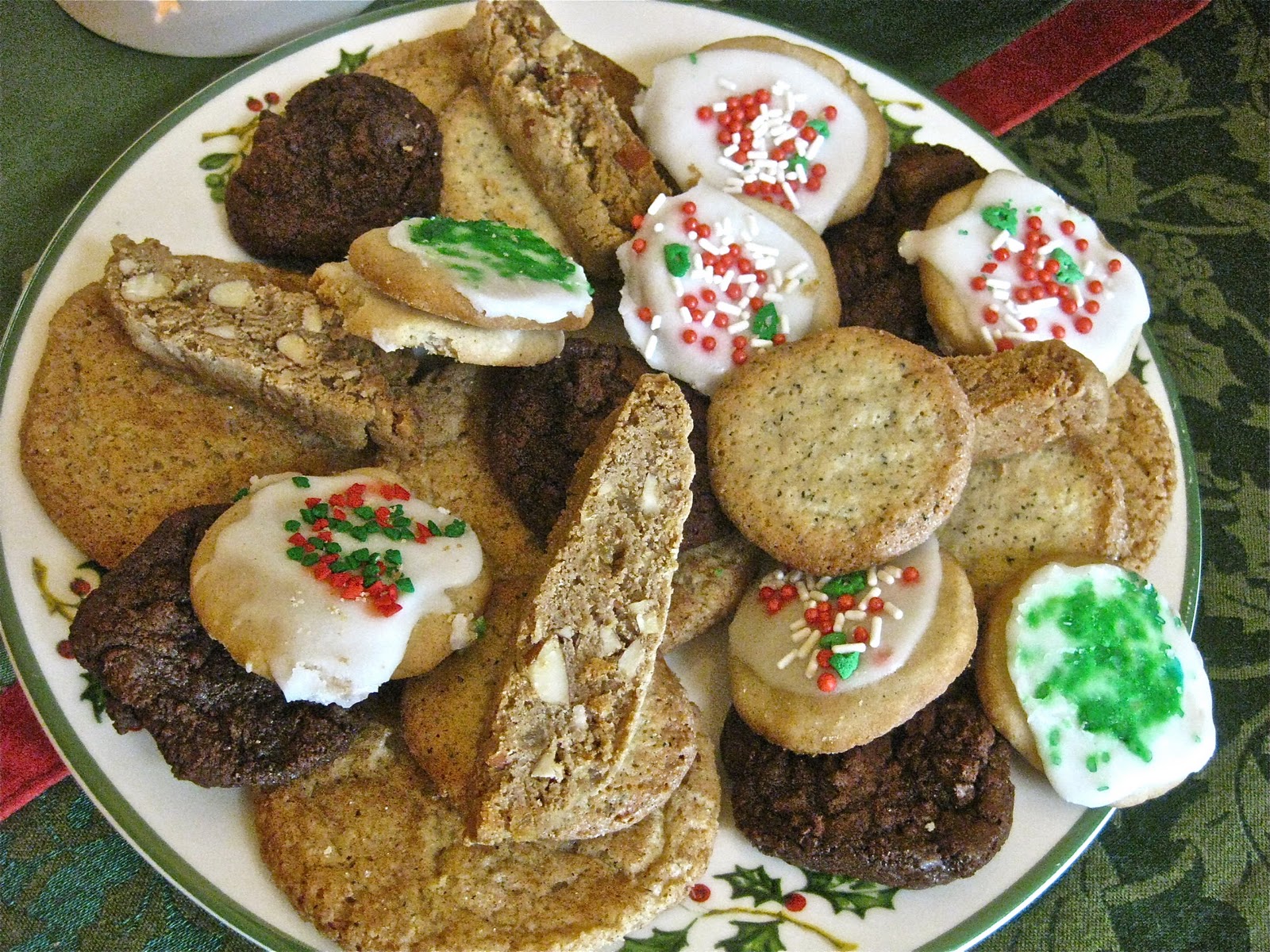 Flavors of the Sun: Christmas Cookies Continued!