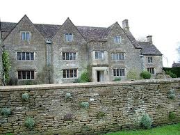 Horse Country Chic: Bolehyde Manor