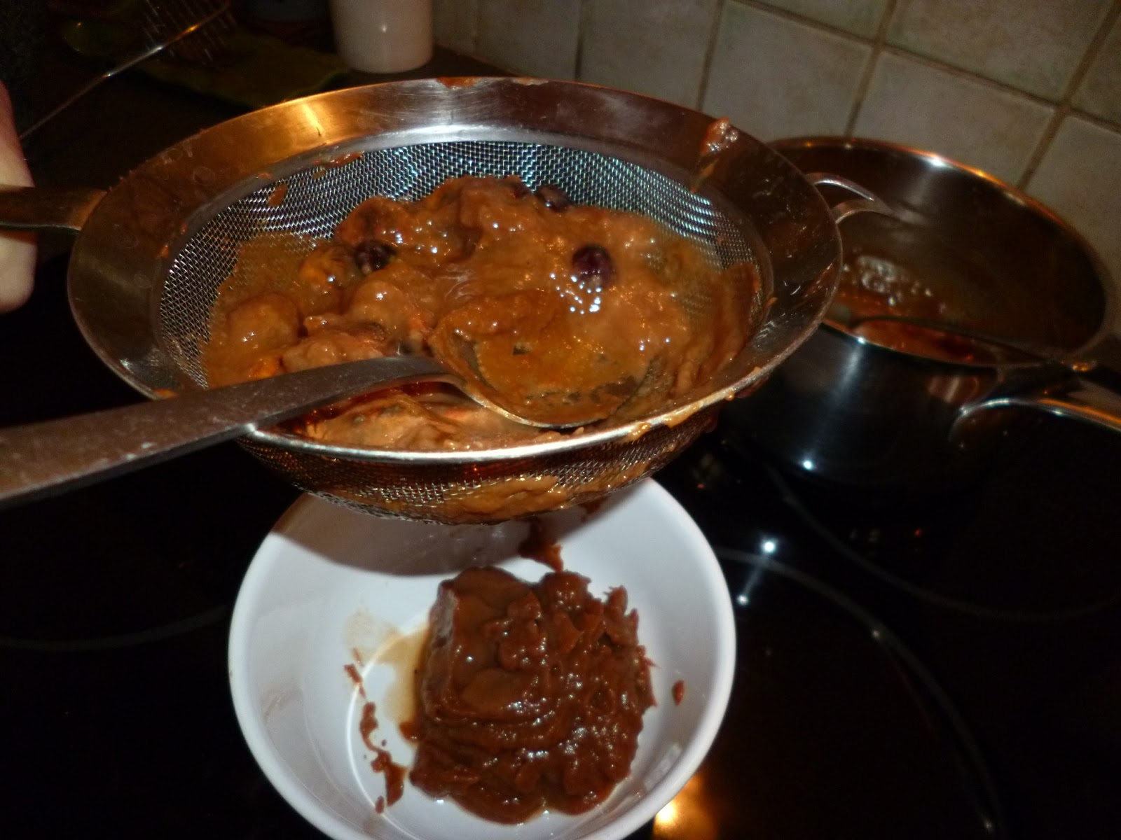 Notes from a Dark Pond ...: Tamarind Seeds and how to prepare them for ...