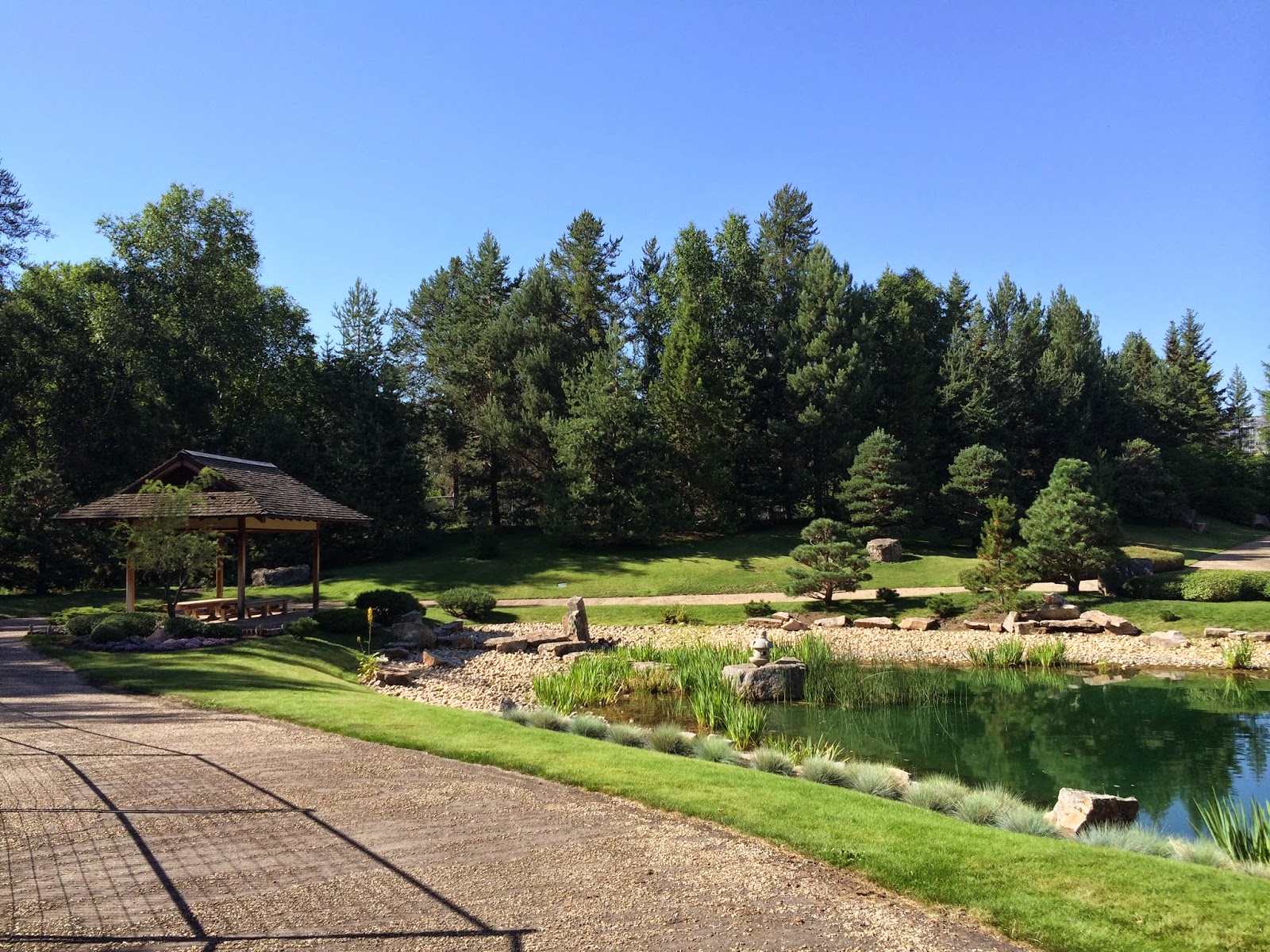 LIVING THE GARDENING LIFE: Kurimoto Japanese Garden at Devonian Botanic ...