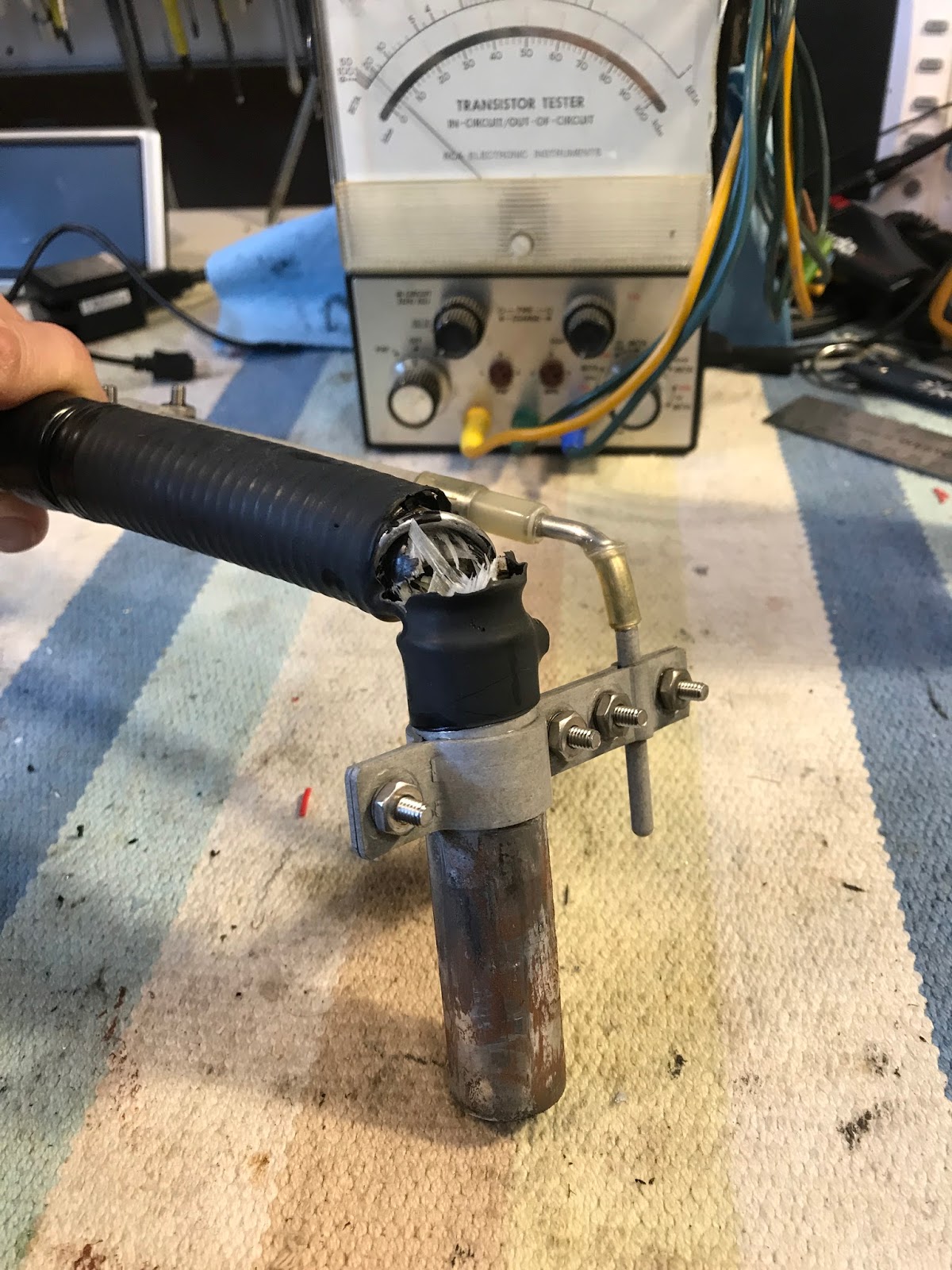 VE2GYA: AP8 Cushcraft repair