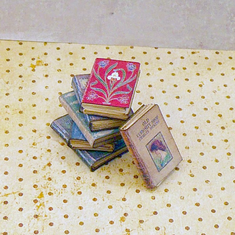 artistic catnip: tiny little book tutorial