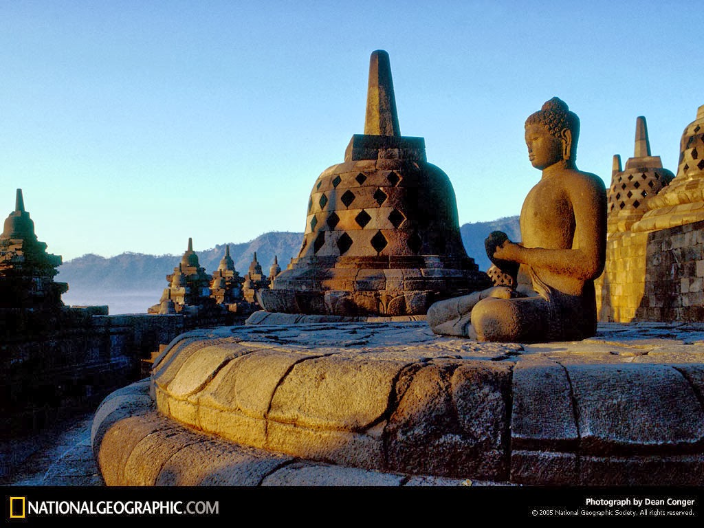 Candi Borobudur ~ ZEKE'S BLOG