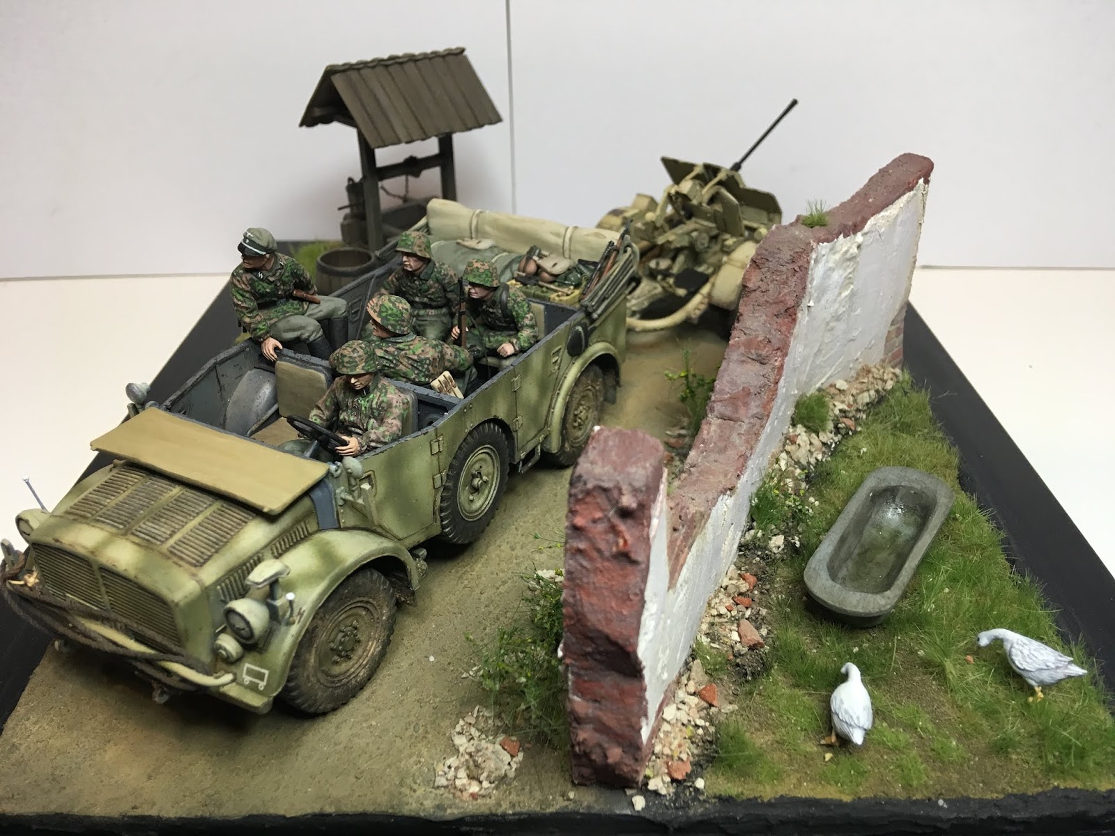 Blue Bear's Scale Models: 1/35 Tamiya Horch Diorama
