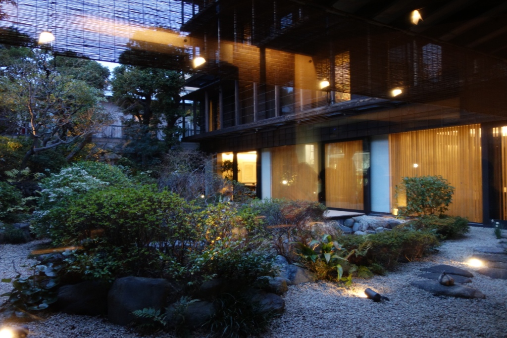My eating life in Tokyo: Great Udon in an old Japanese storehouse in Nezu