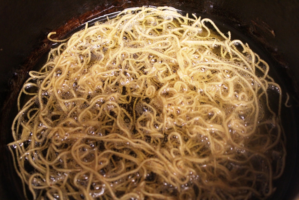 Manasa's cooking journey: Kara Sev / Karapusa