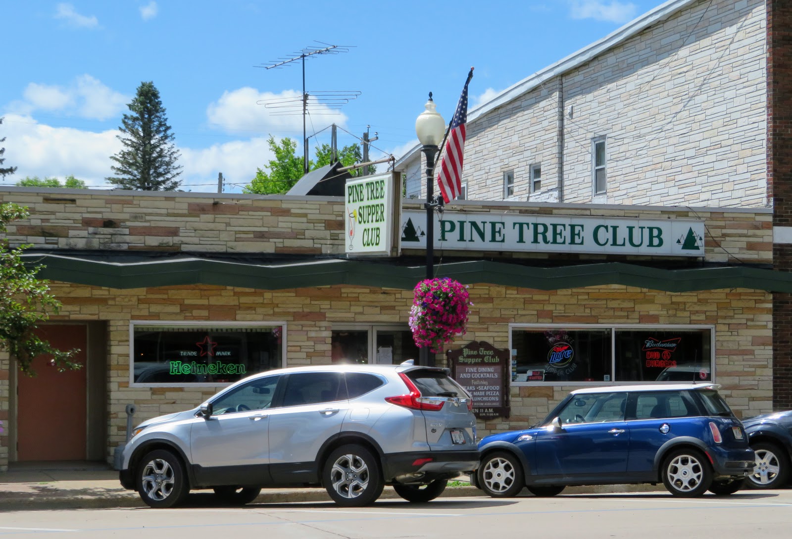 Big Daddy Dave: A Wisconsin Supper Club