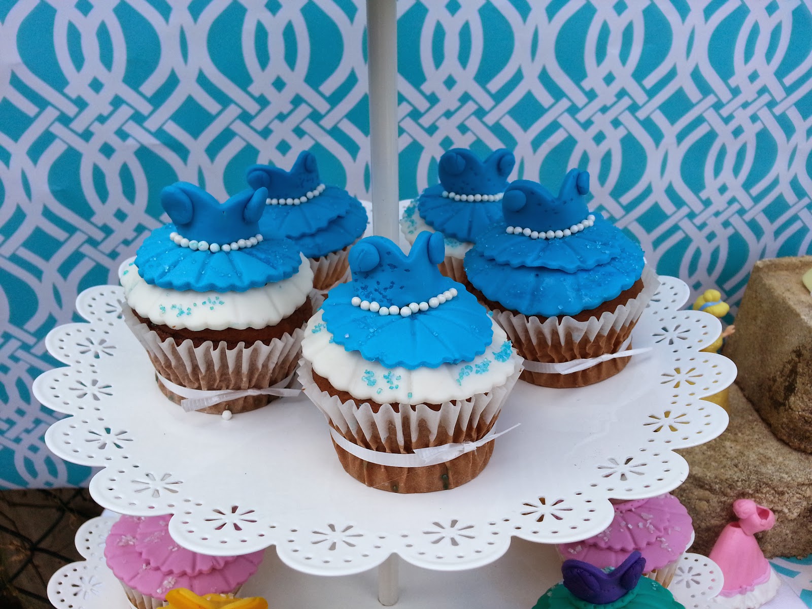 Nana's Theme Party: Disney Princess Dessert Table