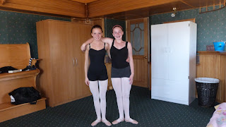 Goodbye Deutschland: Ballet Class