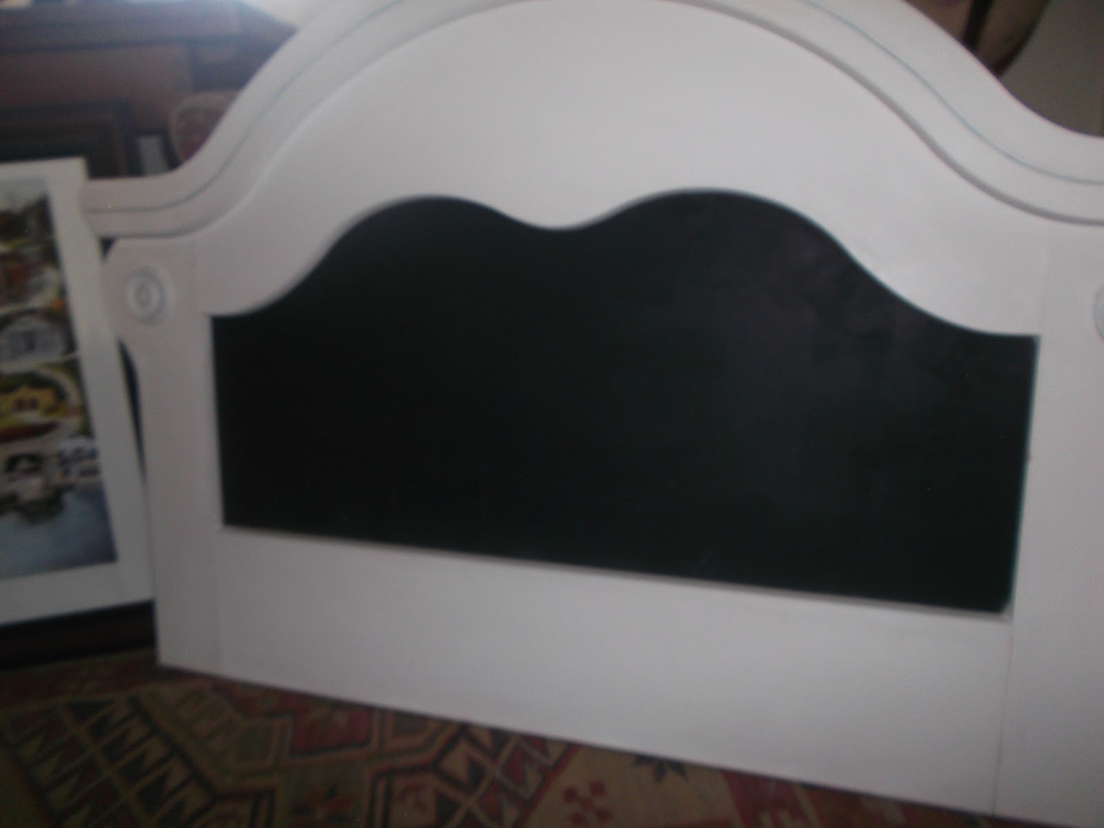 living a cottage life: Repurposed: Headboard to Chalkboard
