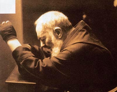 50 years ago Padre Pio was being treated like a criminal, until Pope ...